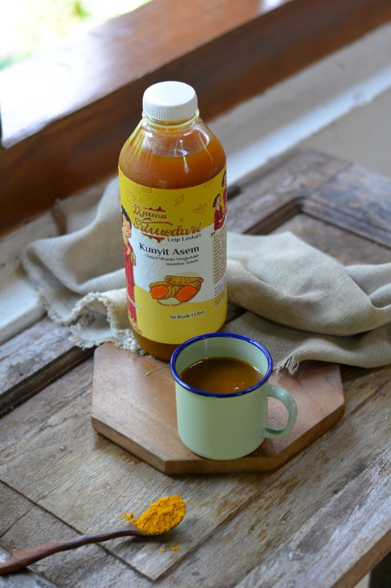 Mengenal Jamu Sriwedari: Minuman Sehat dari Bahan Alami – Agradaya